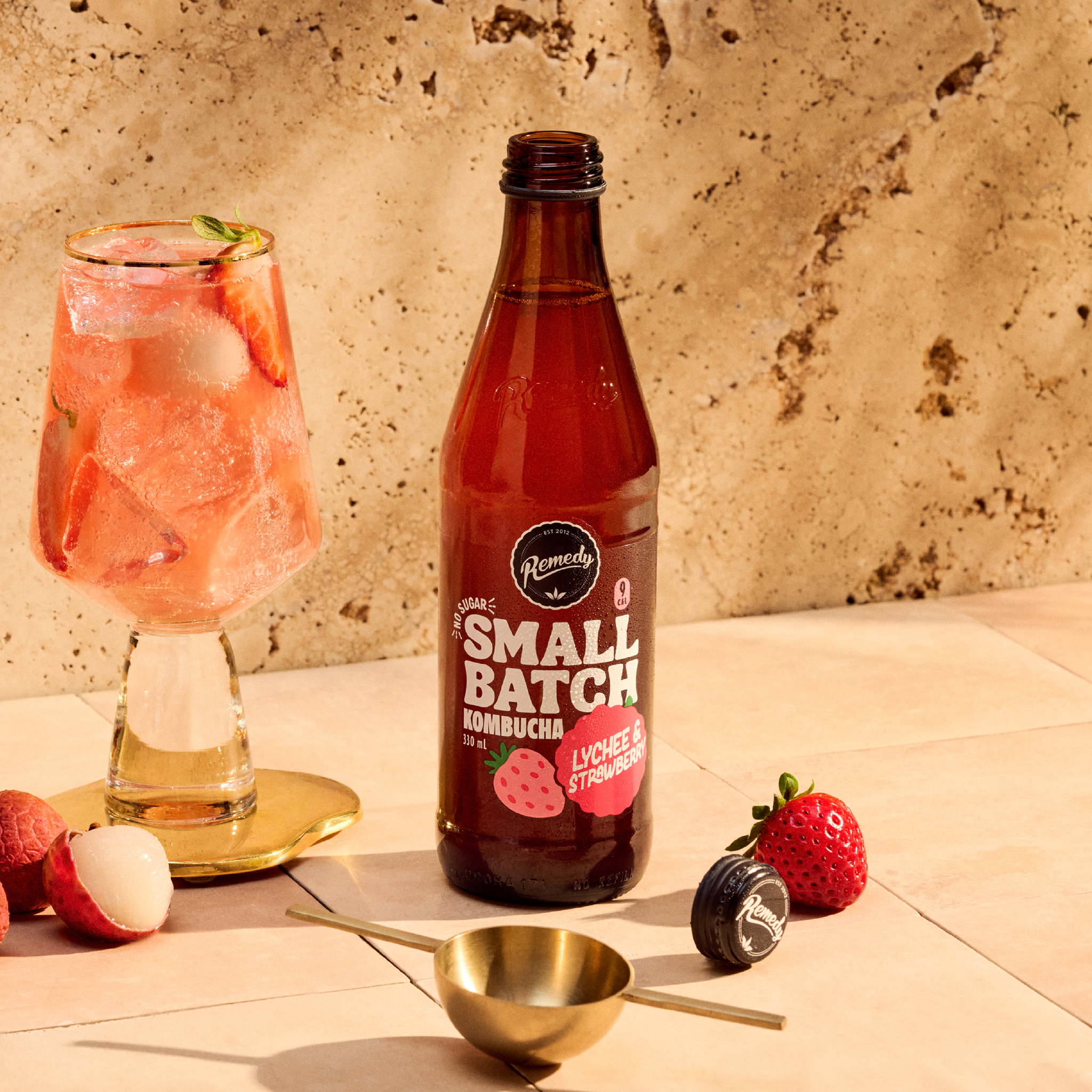 Remedy Kombucha Small Batch Lychee & Strawberry| Remedy Drinks